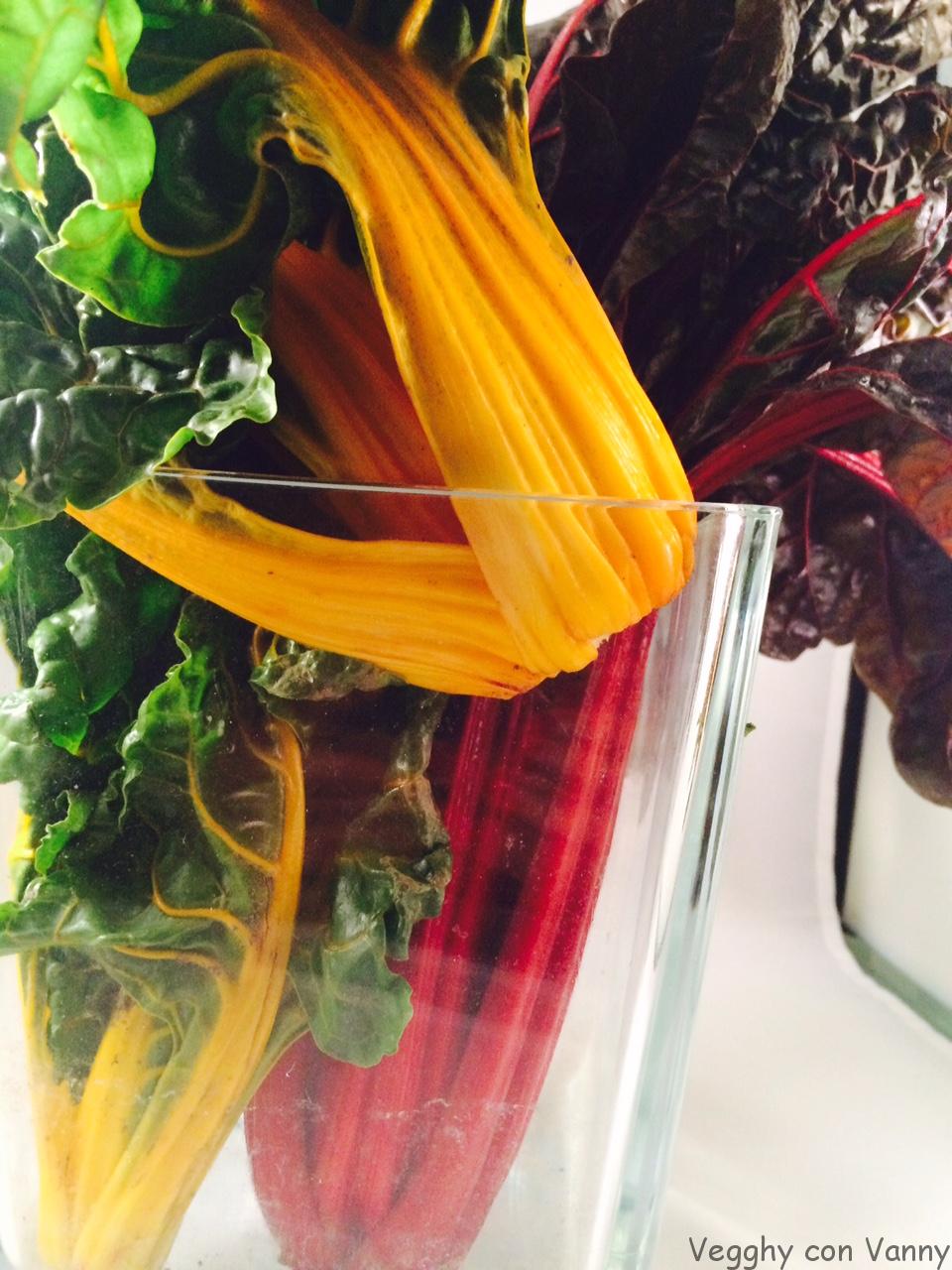 Torta salata di bietole colorate – Vegghy con Vanny